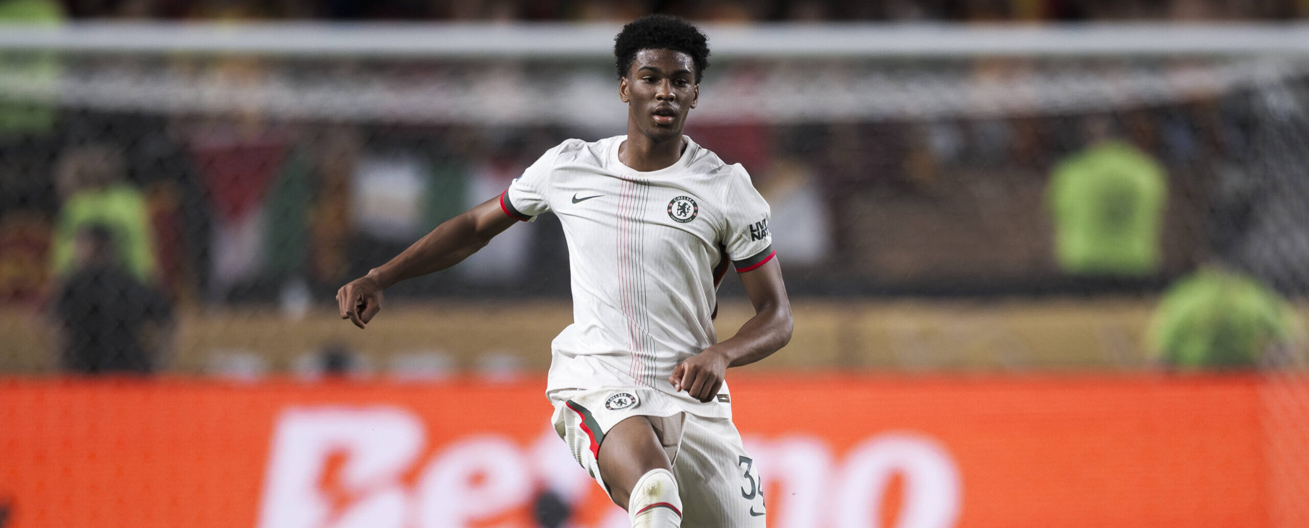Chelsea near Jamie Gittens deal as Dortmund eye £35m Acheampong ...